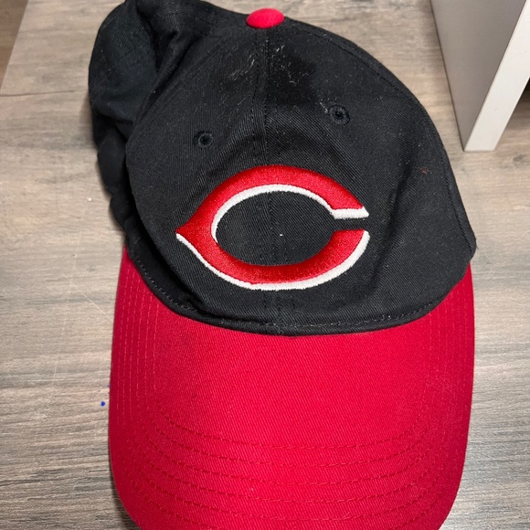 Cincinnati Reds | Accessories | Mens Cincinnati Reds Blackred ...
